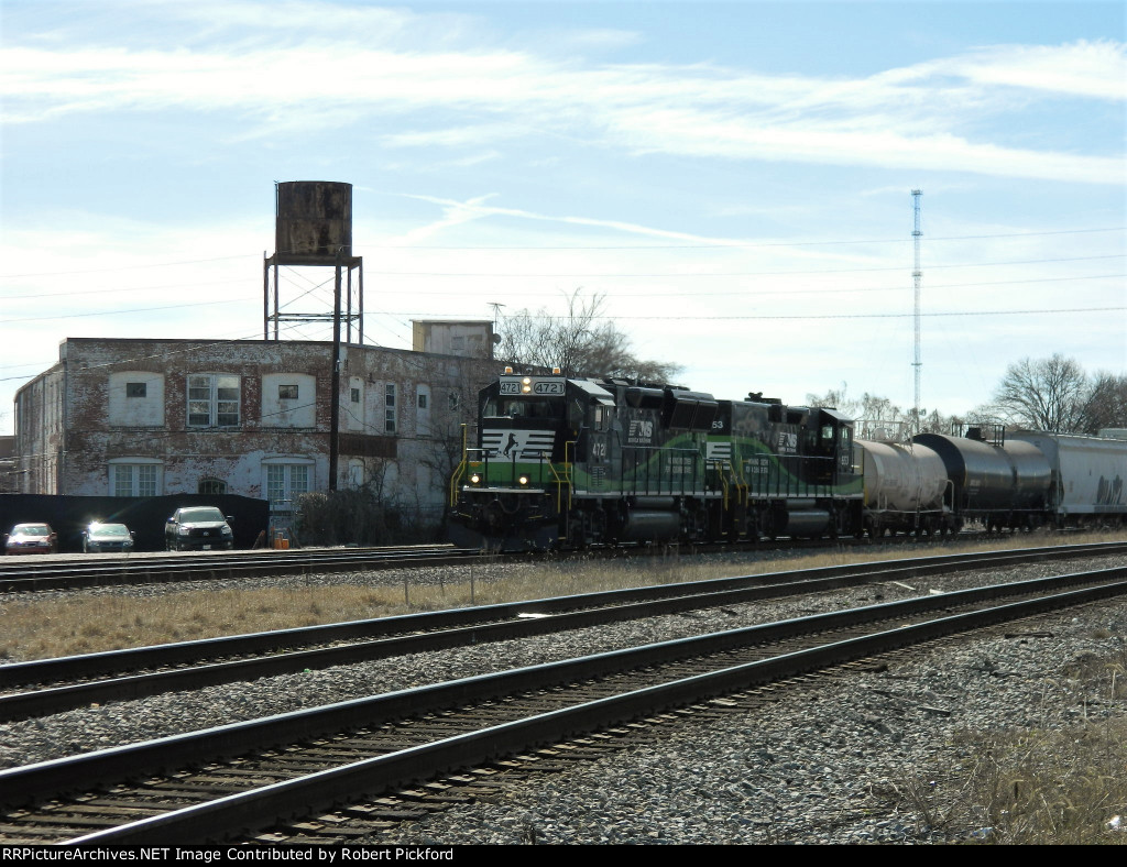 NS 4721 (GP33ECO) 653 (RP-M4C)